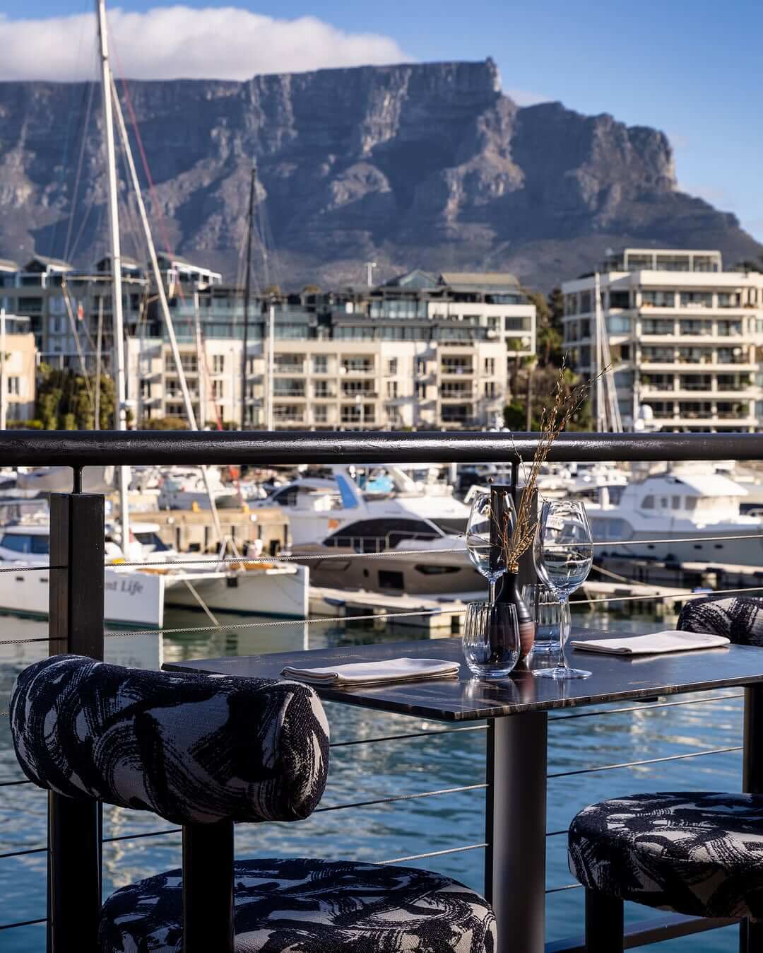 Best restaurants at the V&A Waterfront, Cape Town - LevaLux - South ...